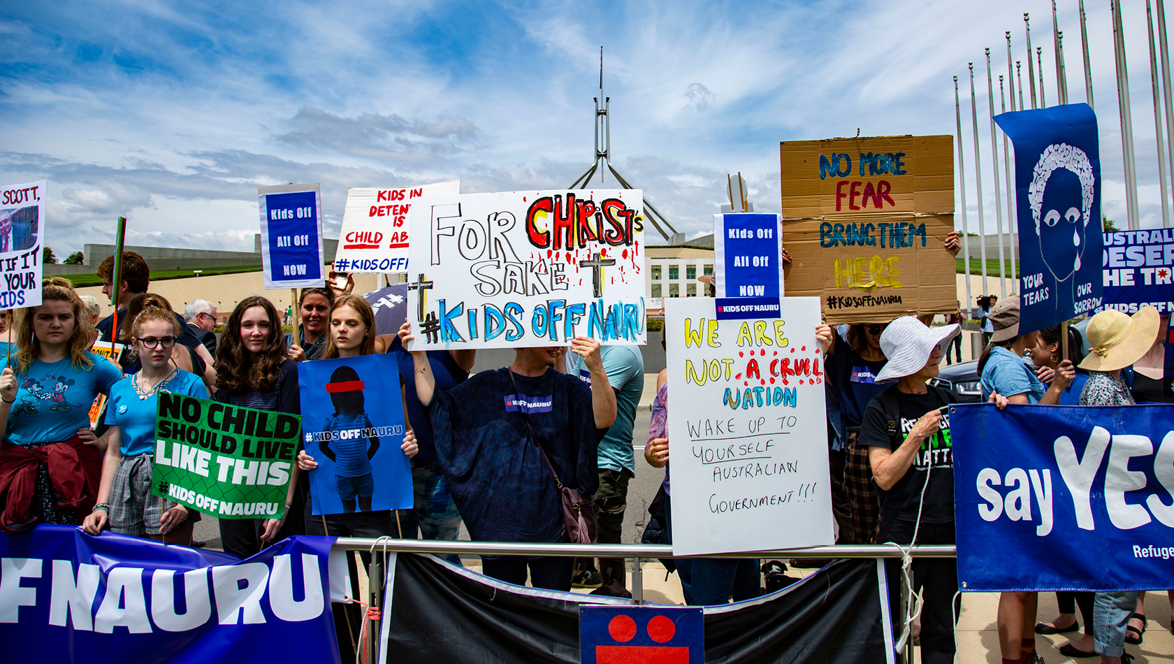 Offshore health crisis deepens: Advocates call on Labor to reinstate ...
